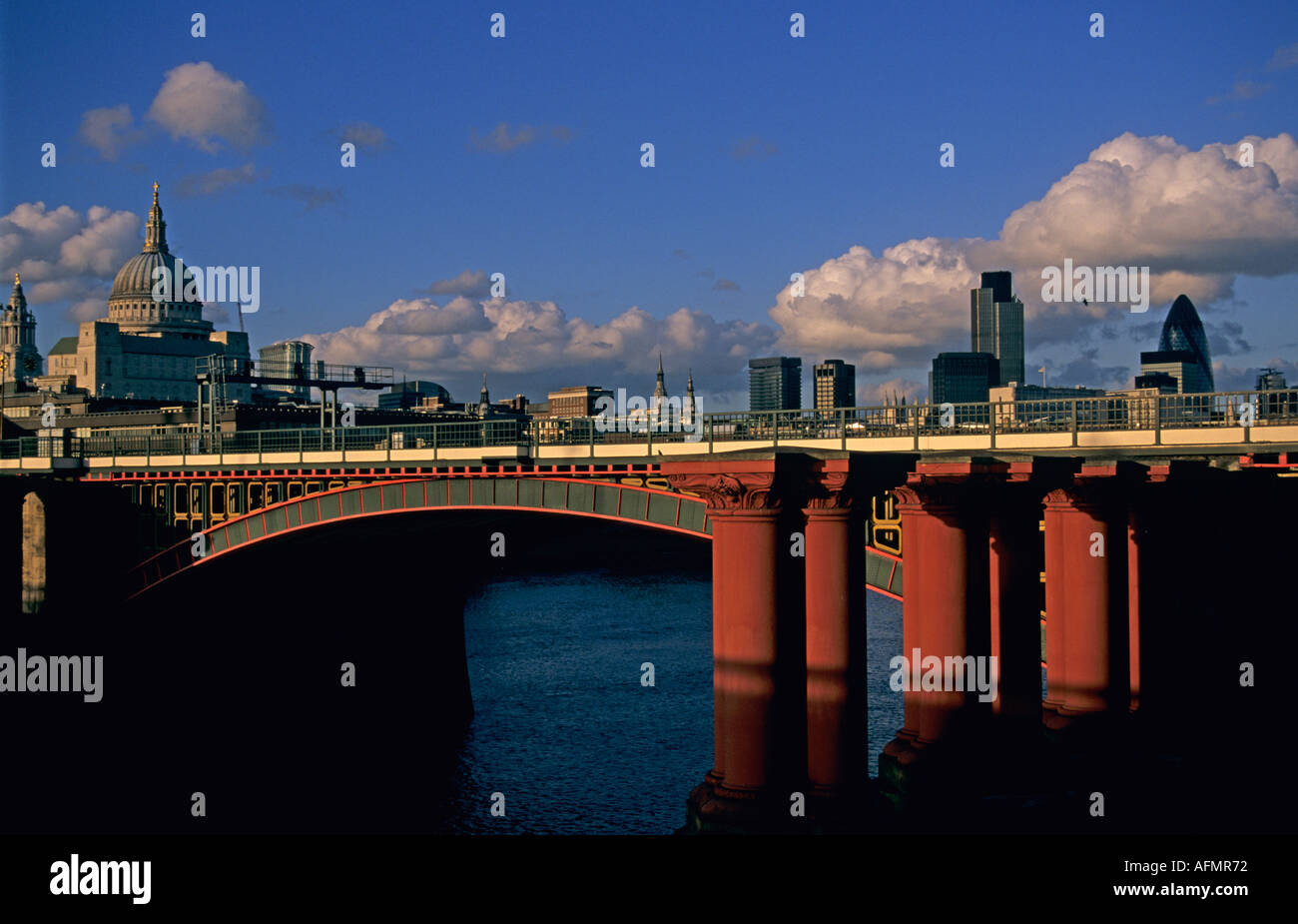 Railway bridges in london hi-res stock photography and images - Alamy