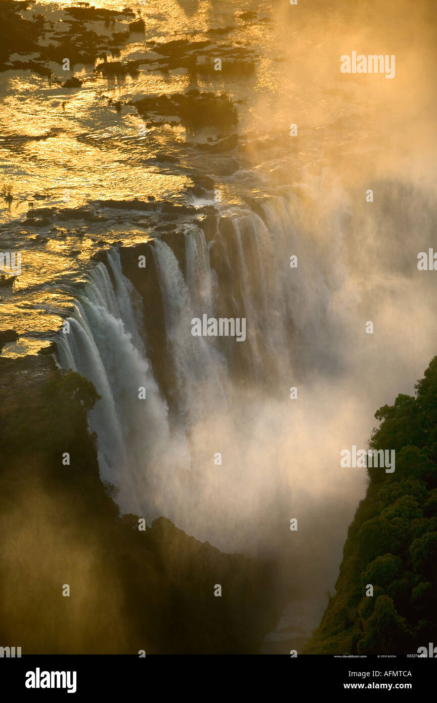 Victoria falls dawn hi-res stock photography and images - Alamy