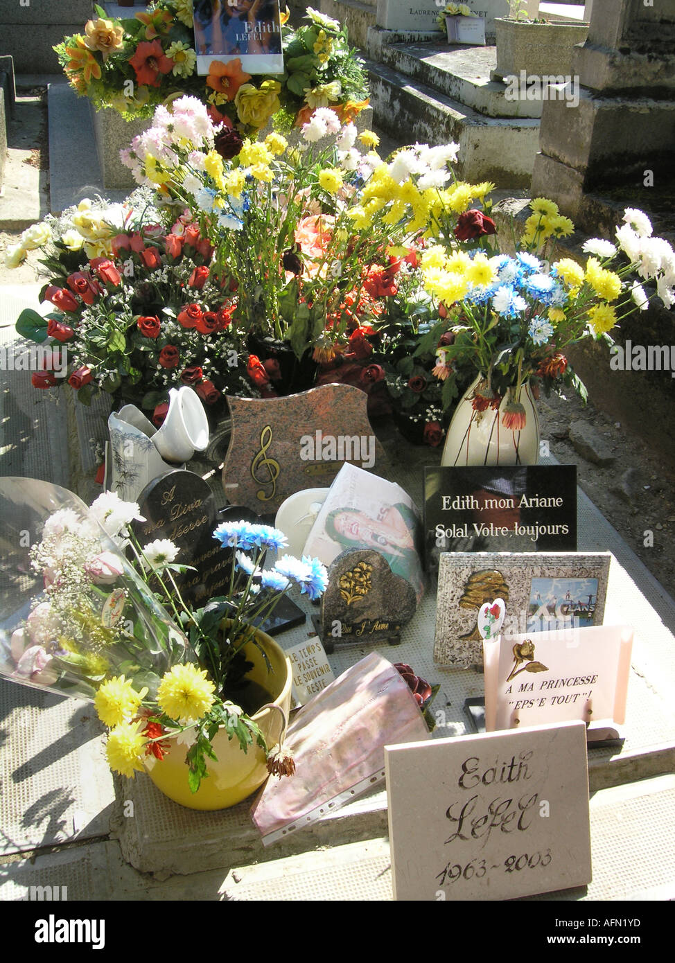 crypt of singer Edith Lefel Pere Lachaise cemetery Paris France Stock ...