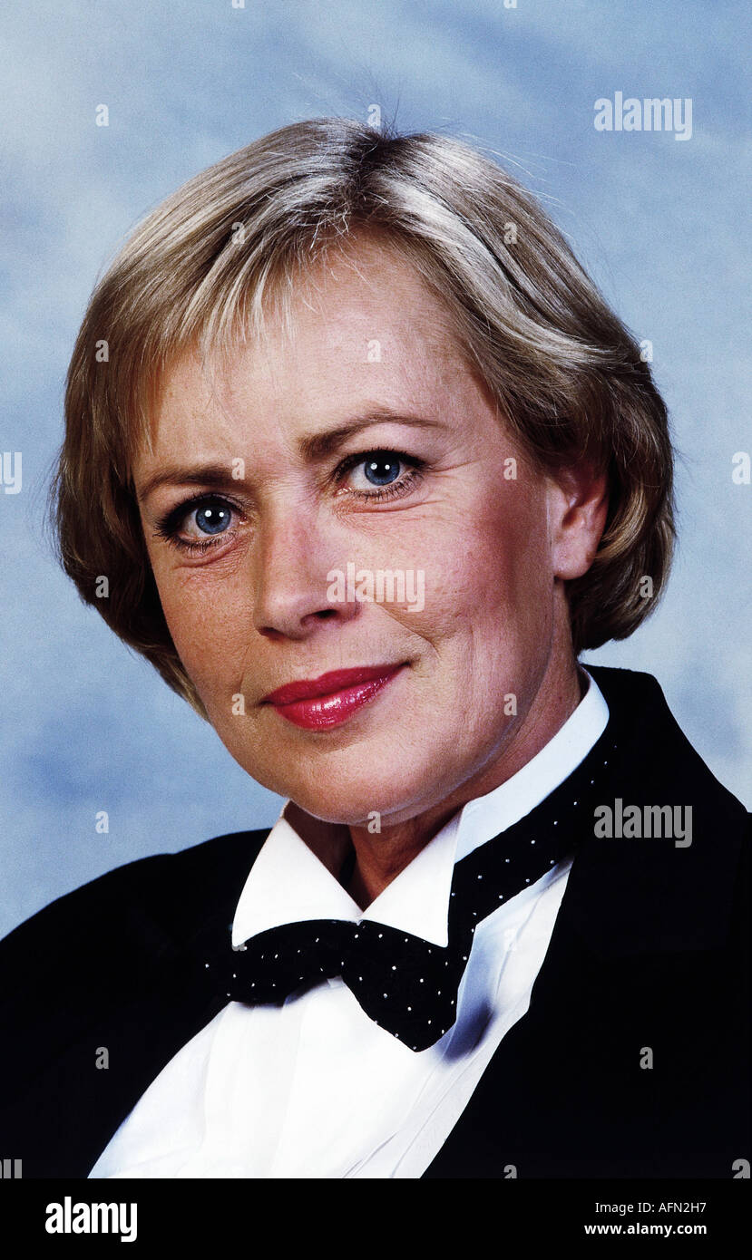 Inger, Siw, * 7.3.1953, Swedish singer, portrait, 1995 Stock Photo - Alamy