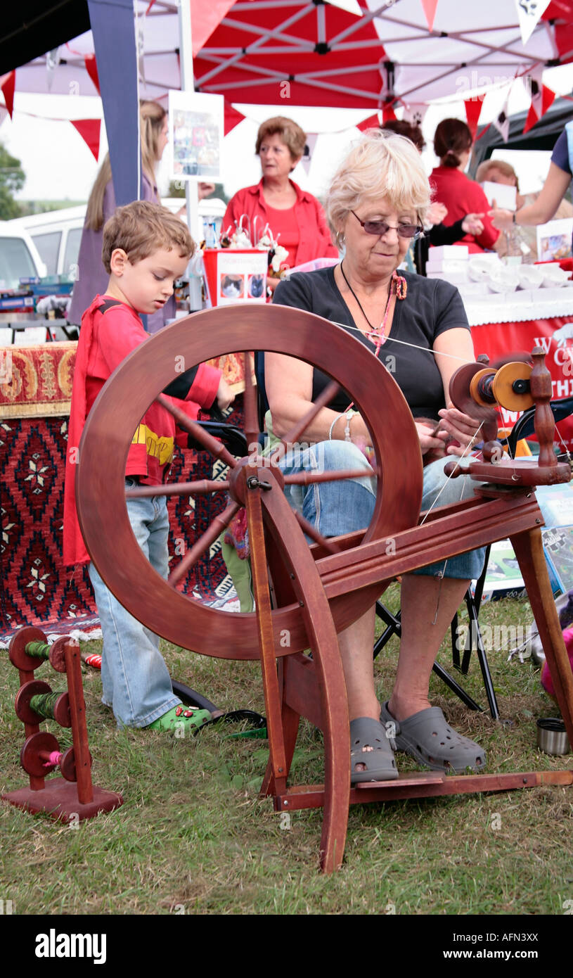 Wooden spinning wheel hi-res stock photography and images - Alamy
