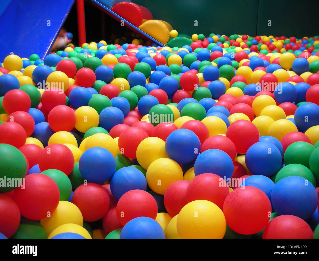 Childrens play pond hi-res stock photography and images - Alamy
