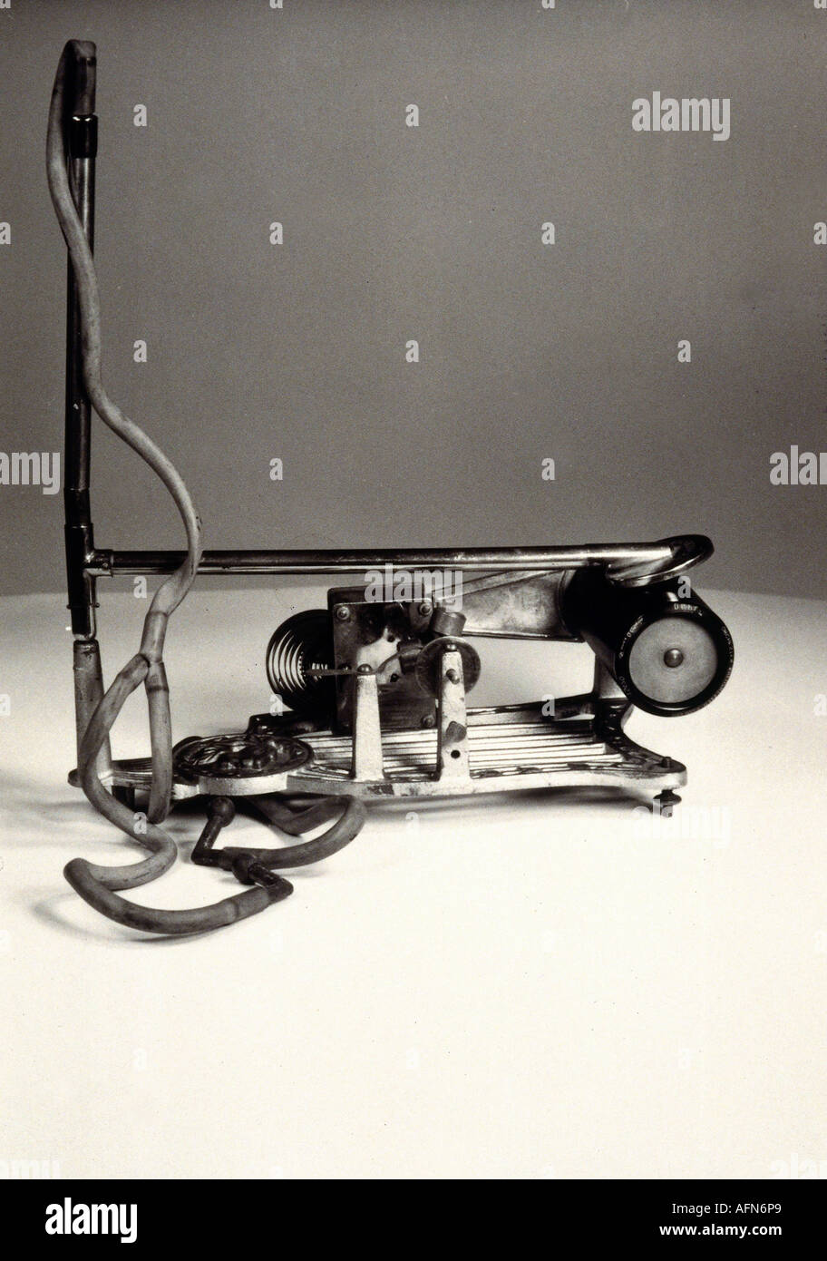 music, phonograph, 1882, 19th century Stock Photo - Alamy