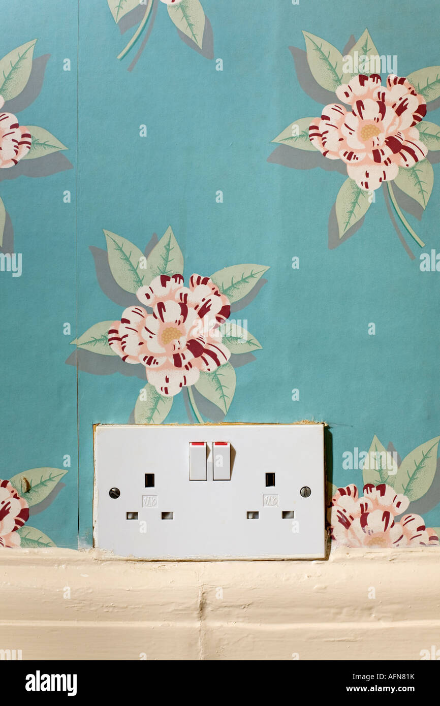 British 3 pin socket BS1363 Stock Photo - Alamy