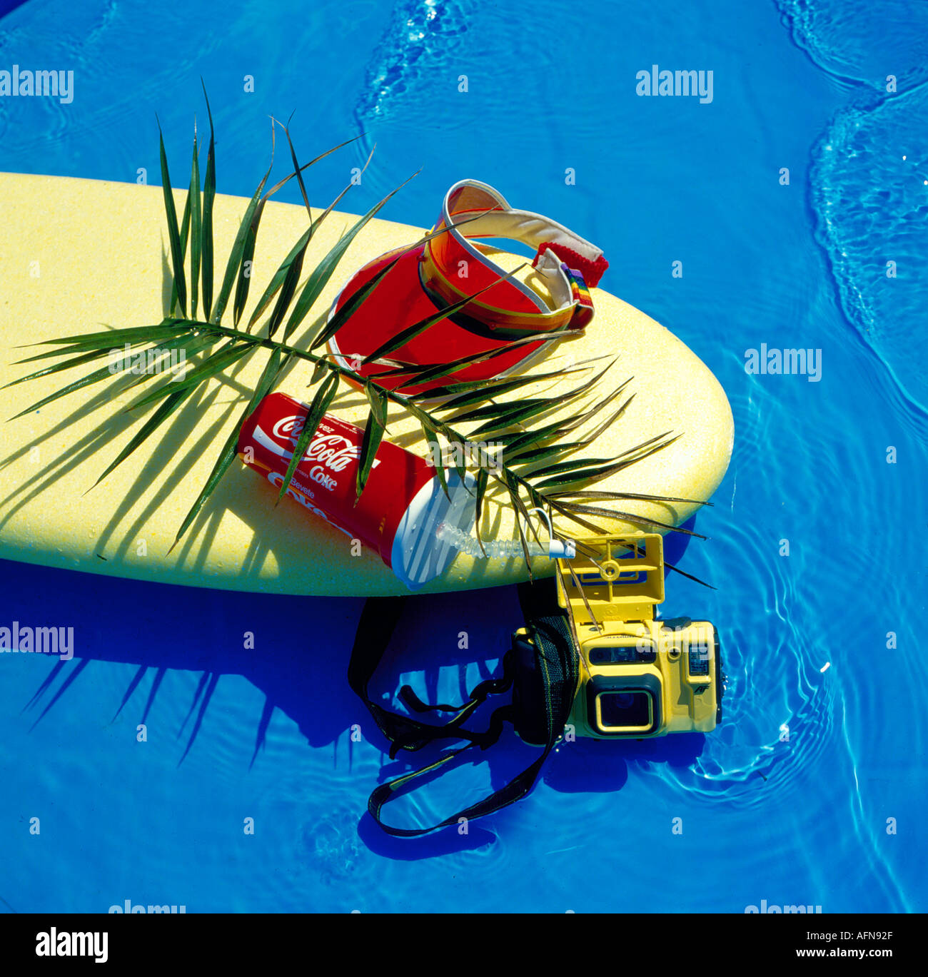 Underwater camera pool hi-res stock photography and images - Alamy