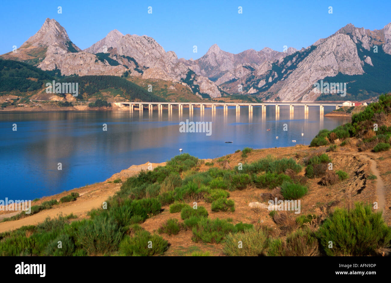 Riaño castilla y león hi-res stock photography and images - Alamy