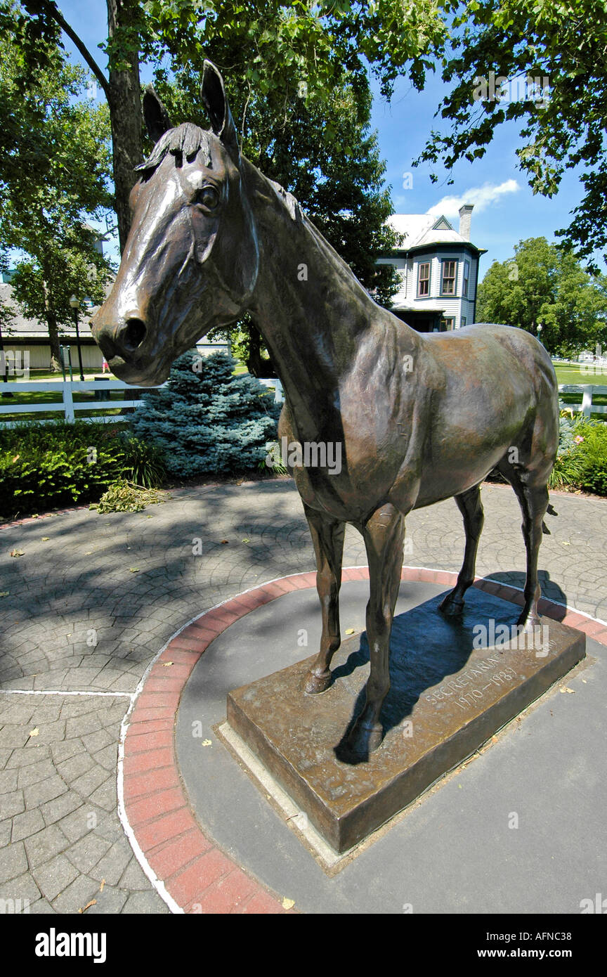 Secretariat horse hi-res stock photography and images - Alamy