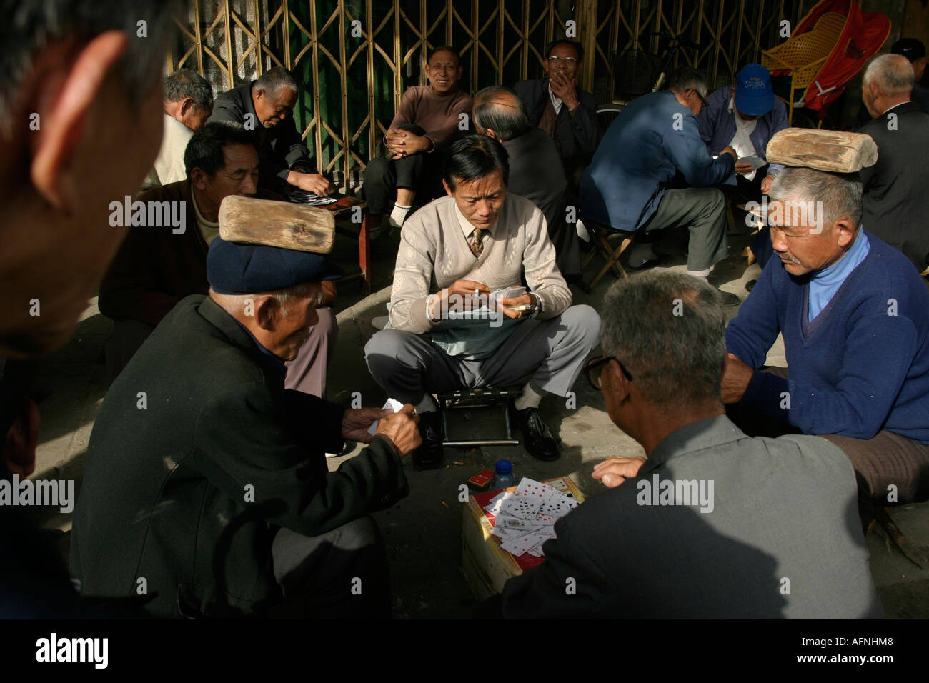 Card game hi-res stock photography and images - Alamy