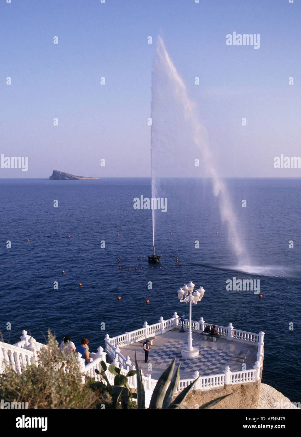 Benidorm Costa Blanca fountain viewing platform between the 2 main ...
