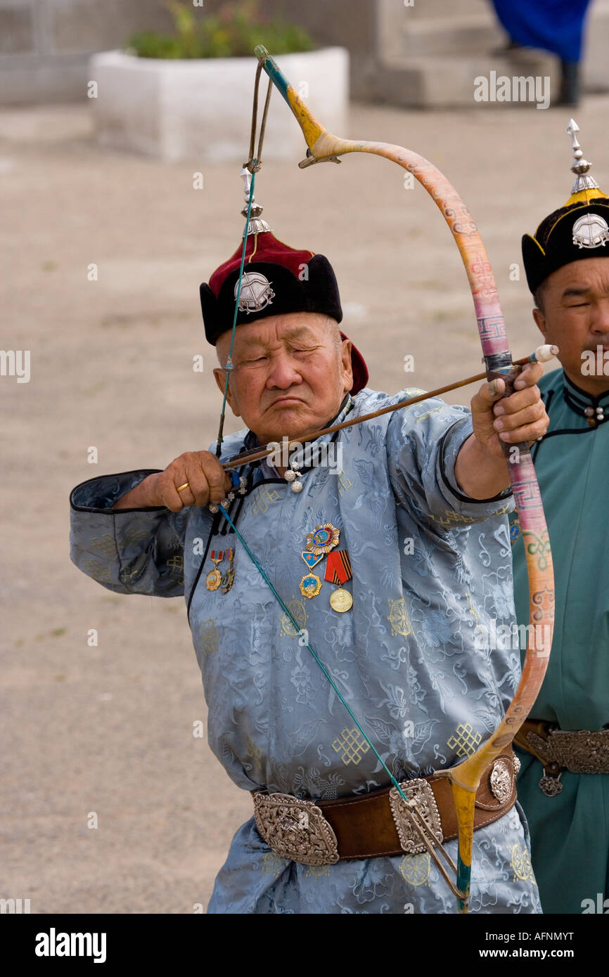 Mongol archer hi-res stock photography and images - Alamy