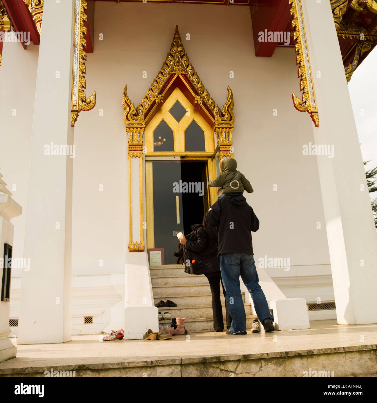 Wat Buddhapadipa Thai Buddhist temple in Wimbledon London No release ...