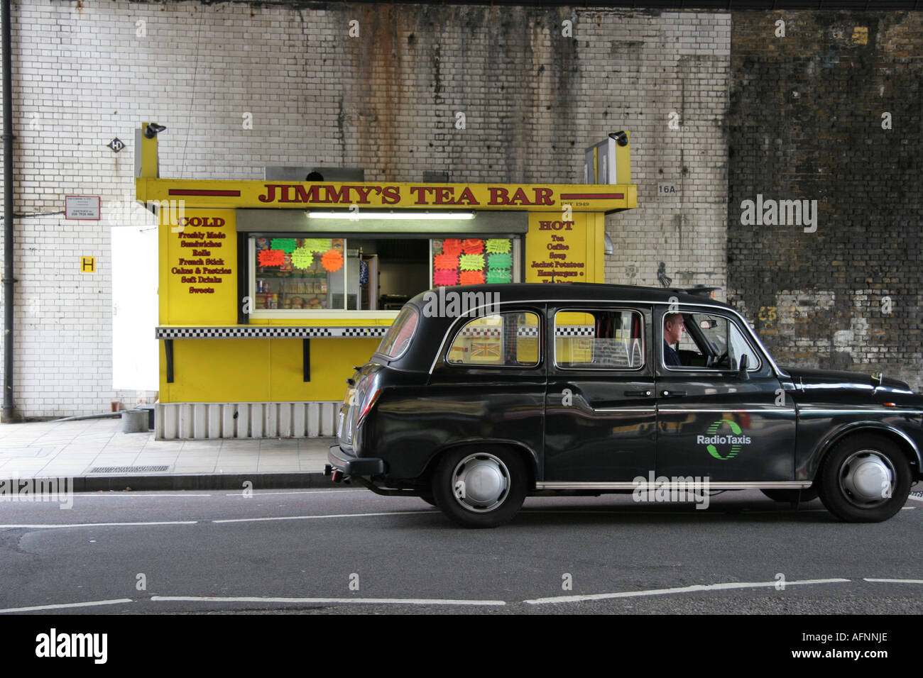 tea bar under bridge at Waterloo, London Stock Photo - Alamy
