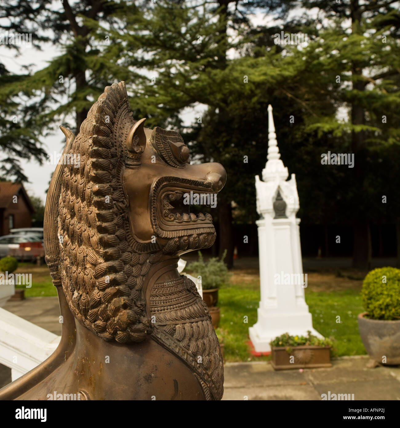 Wat Buddhapadipa Thai Buddhist temple in Wimbledon London Stock Photo ...