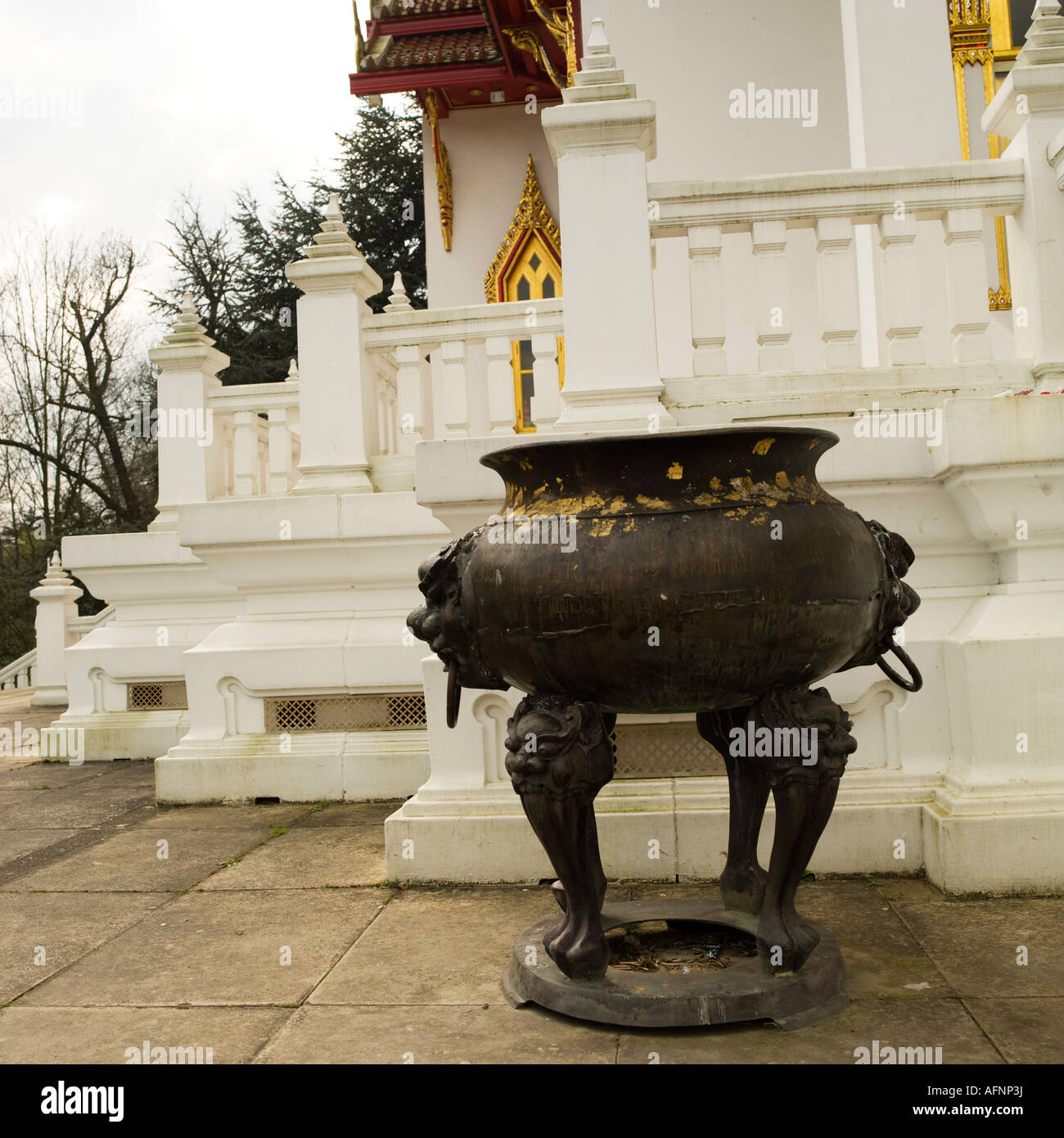 Wat Buddhapadipa Thai Buddhist temple in Wimbledon London Stock Photo ...