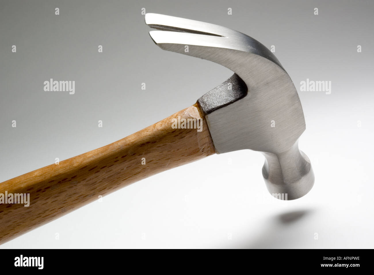 Carpenters hammer hi-res stock photography and images - Alamy