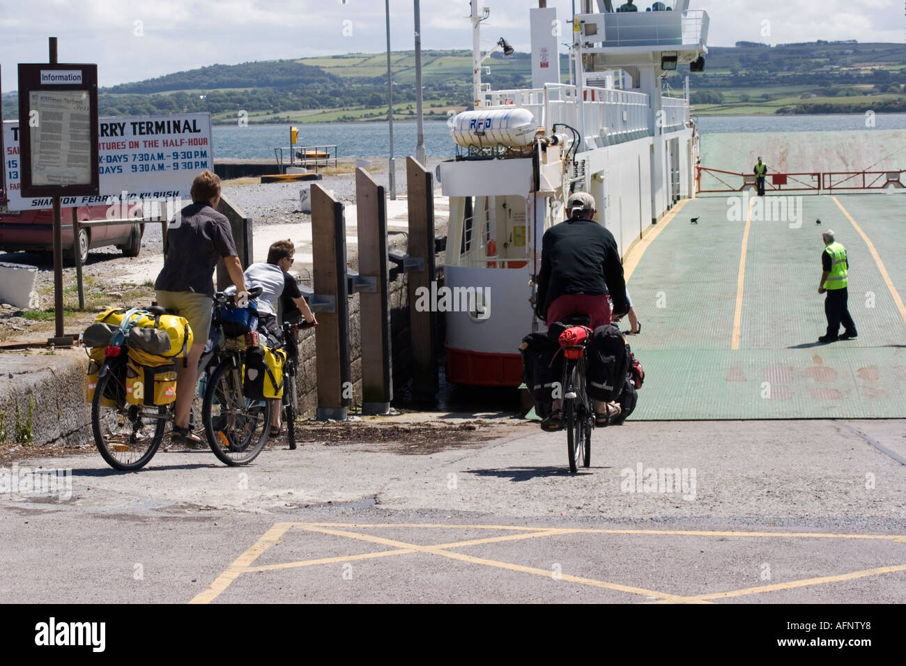 traffic boarding car ferry county clare Ireland Stock Photo - Alamy