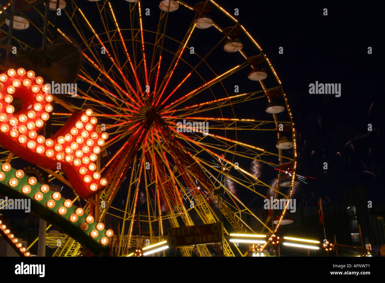 Amusement park scary rides hi-res stock photography and images - Alamy