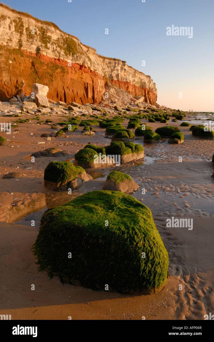 Red white striped cliffs hunstanton hi-res stock photography and images ...