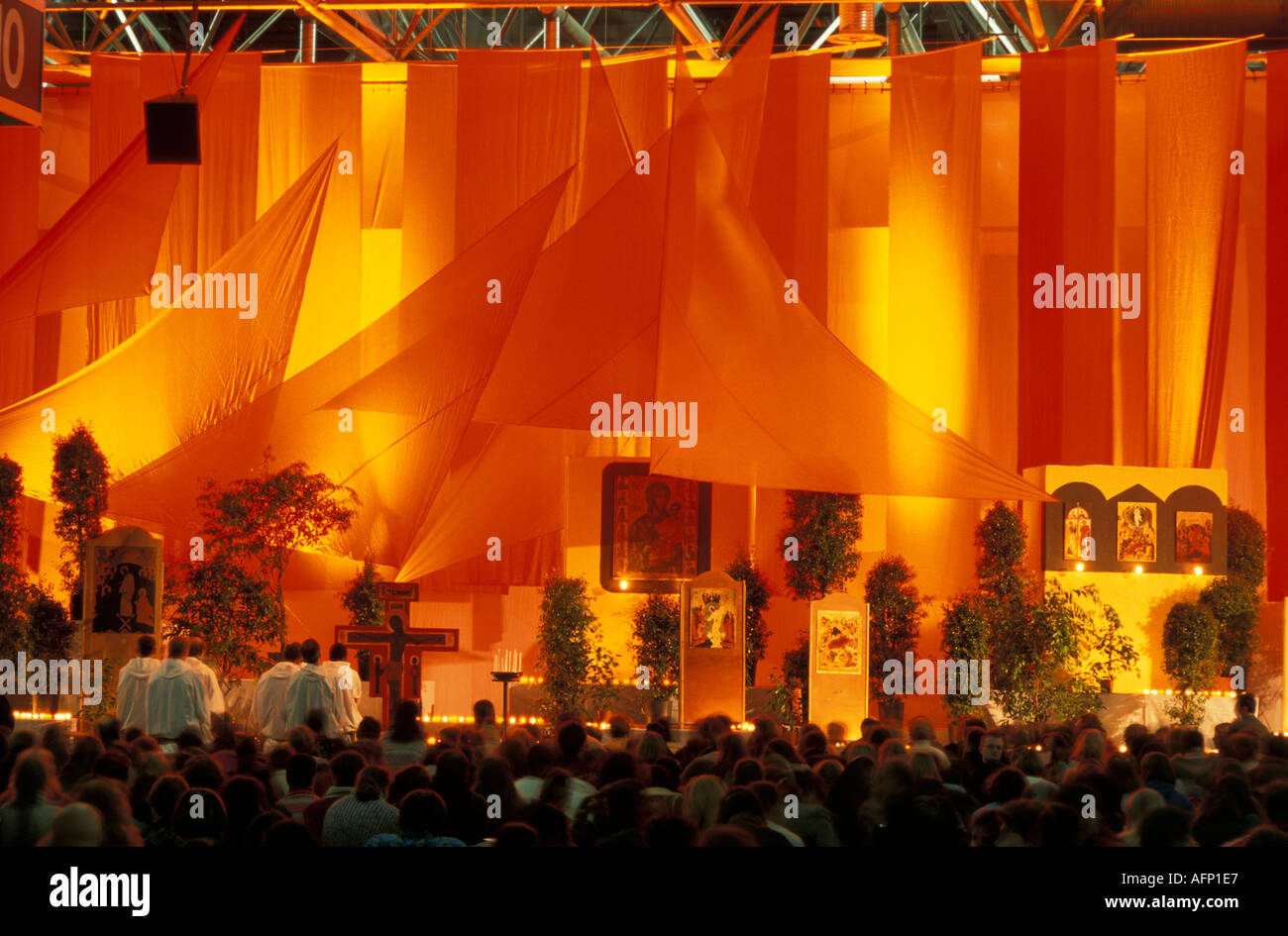 Taize cross hi-res stock photography and images - Alamy