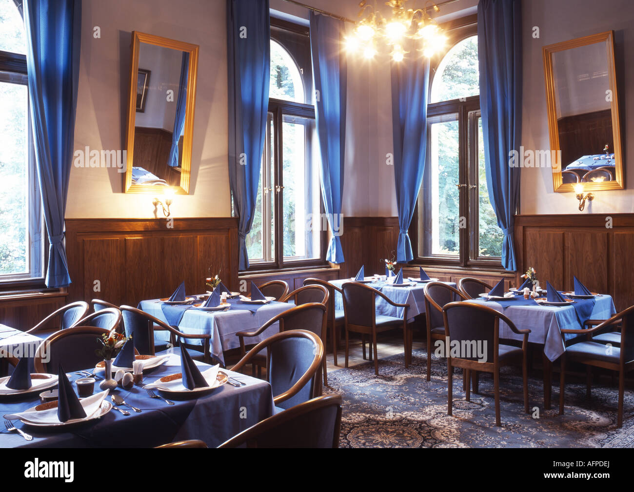 Interior of the restaurant Stock Photo - Alamy