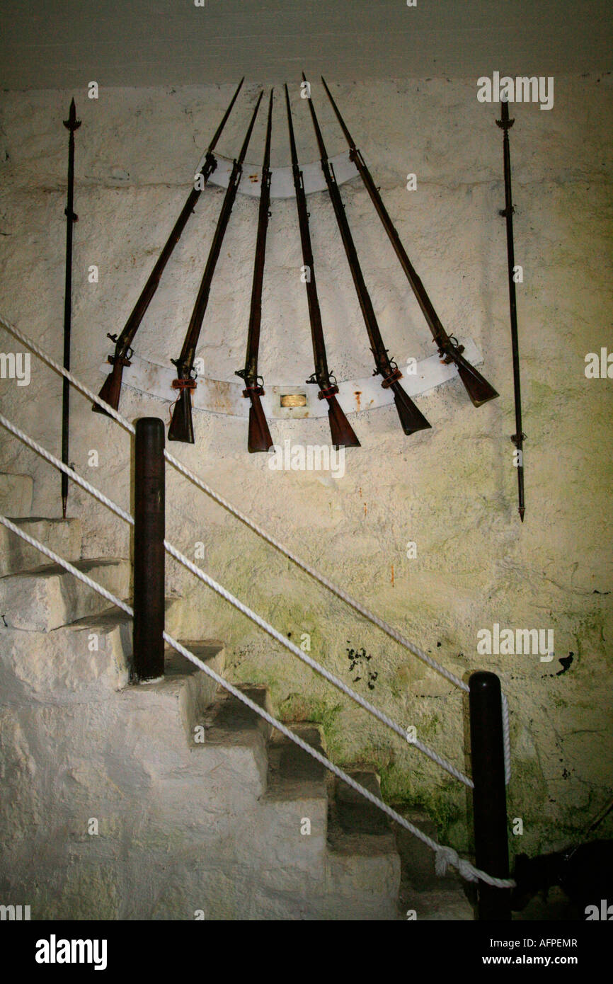 isle of barra kisimul castle isle barra castlebay Clan MacNeil western ...