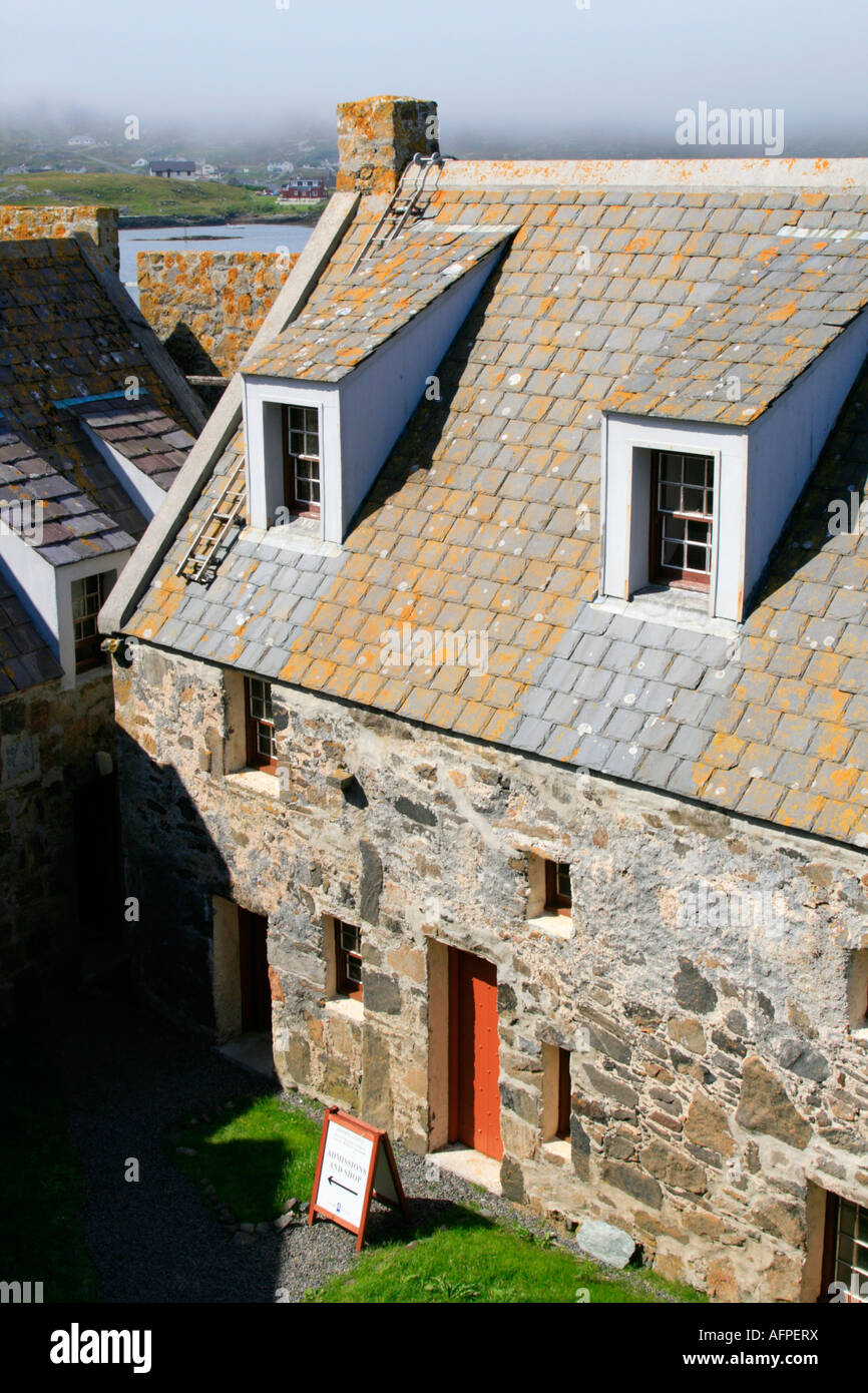 isle of barra kisimul castle isle barra castlebay Clan MacNeil western ...