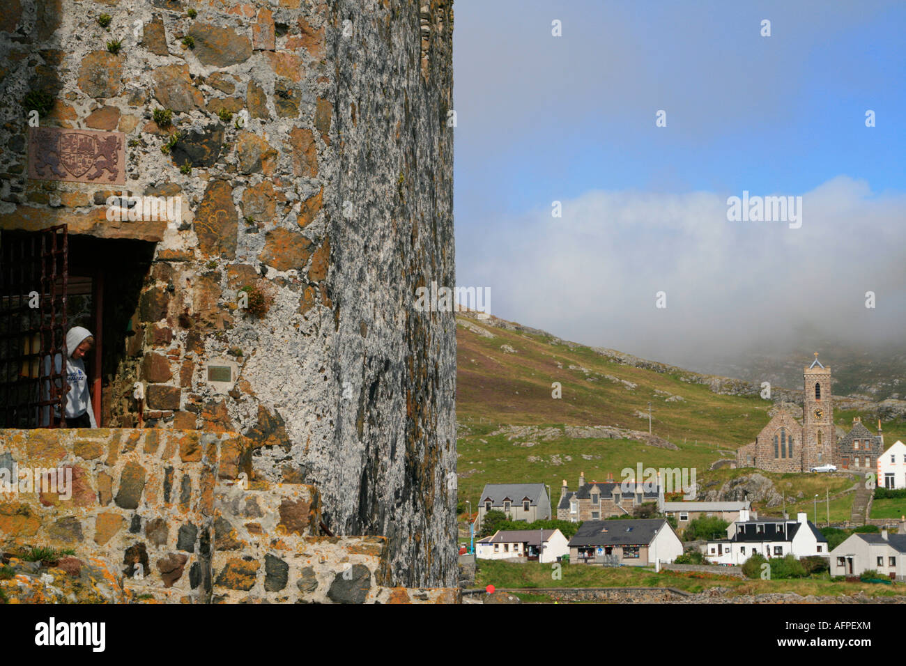 isle of barra kisimul castle isle barra castlebay Clan MacNeil western ...