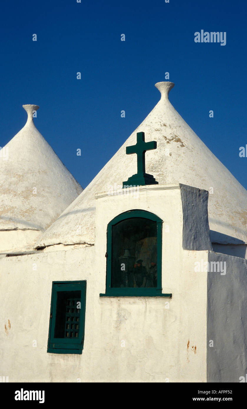 Round stone building hi-res stock photography and images - Alamy