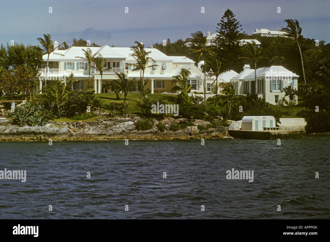harbor Hamilton Bermuda blue sky ocean Stock Photo - Alamy