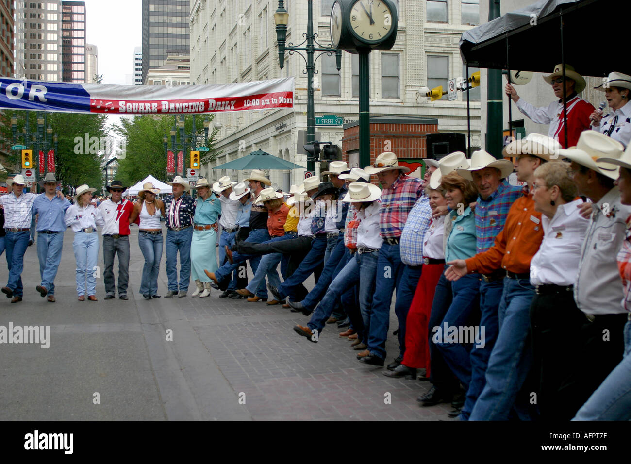 Rhythm arrange High Resolution Stock Photography and Images - Alamy