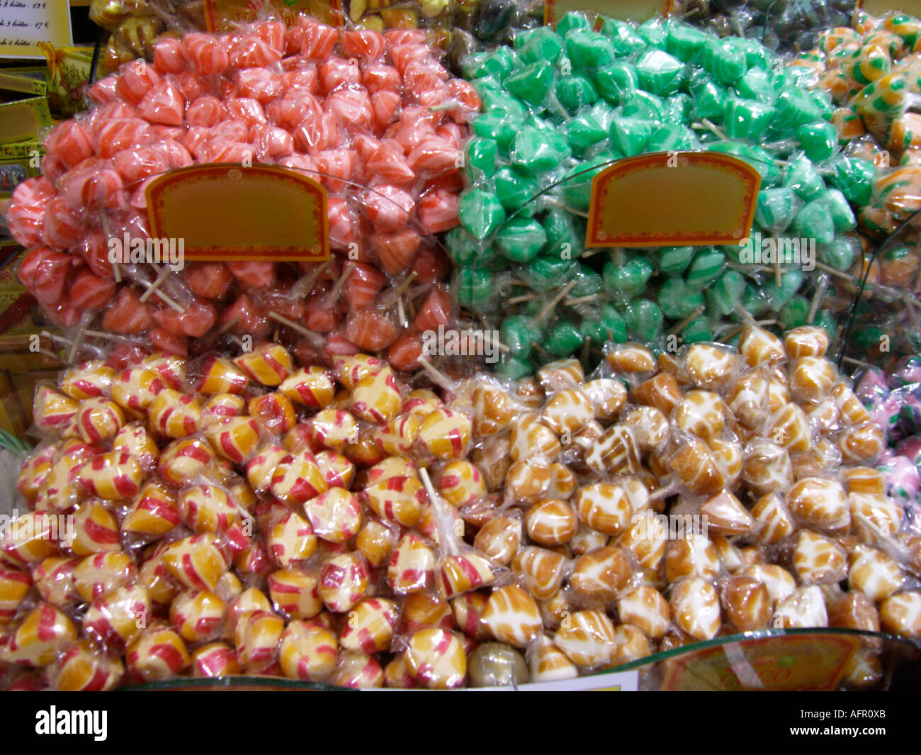 Candystore hi-res stock photography and images - Alamy