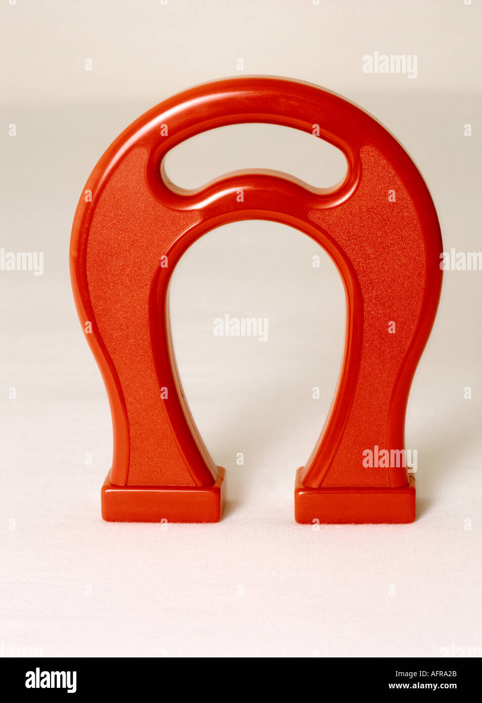 Cut magnet hi-res stock photography and images - Alamy