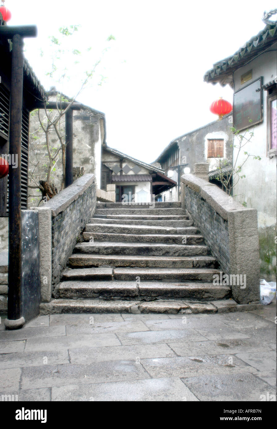 Traditional Chinese Small Bridges Stock Photo - Alamy