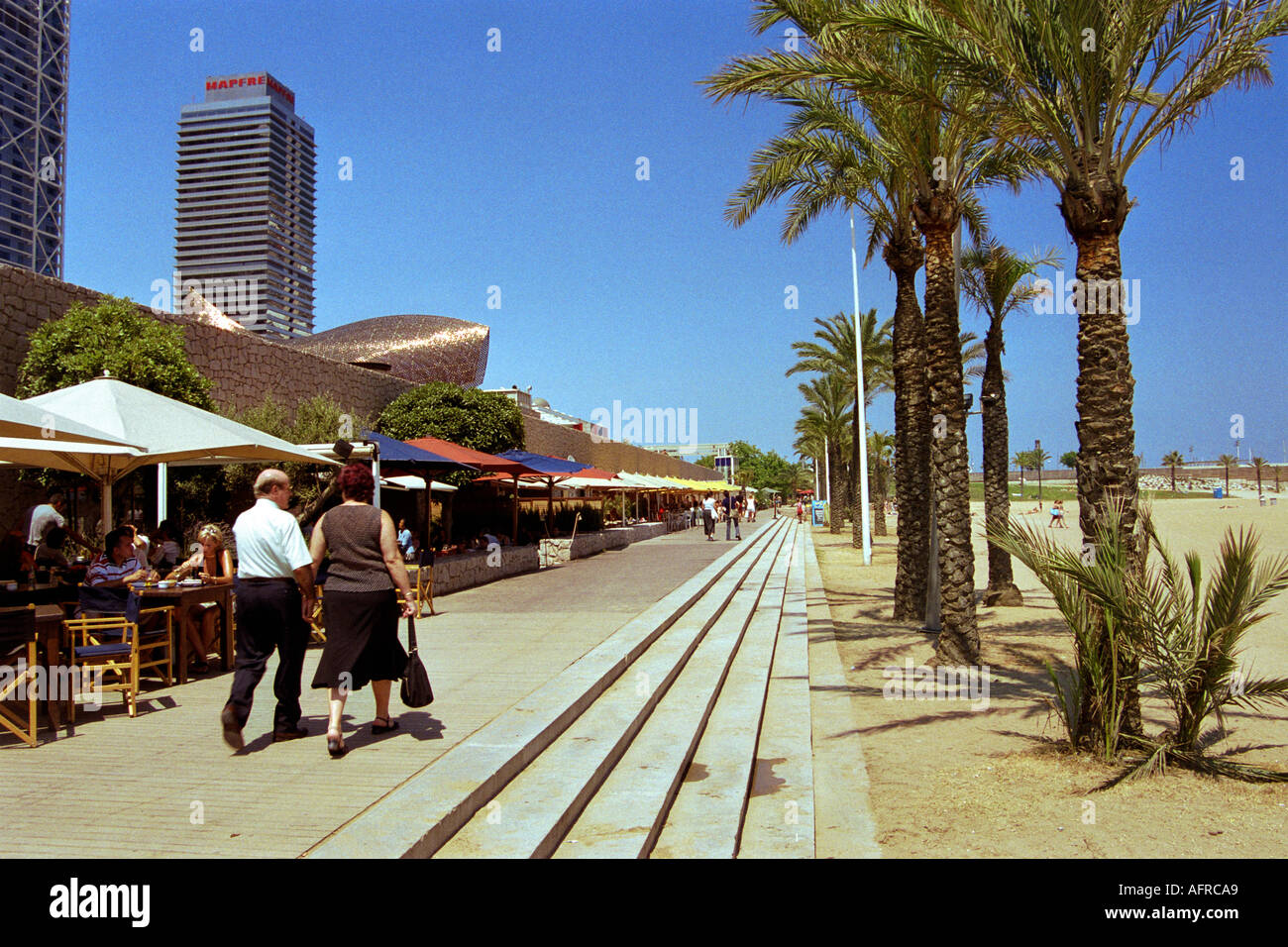 Playa de barceloneta hi-res stock photography and images - Alamy