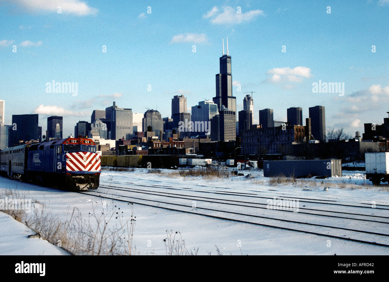 Chicago with train Illinois USA Stock Photo - Alamy