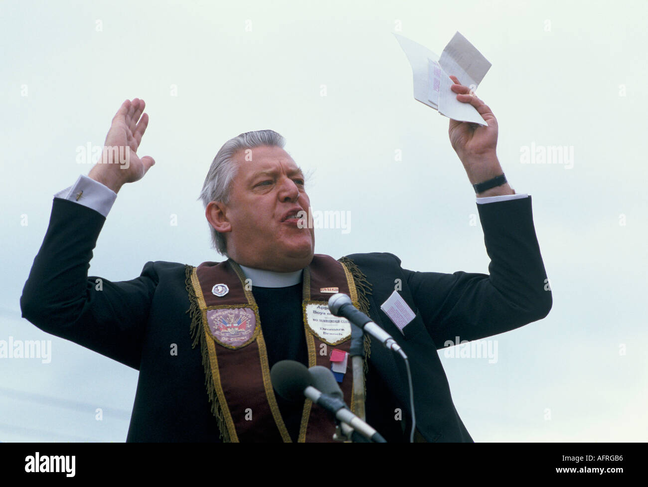 Rev Ian Paisley 1980s Orange Day Parade giving a speech, guest of ...