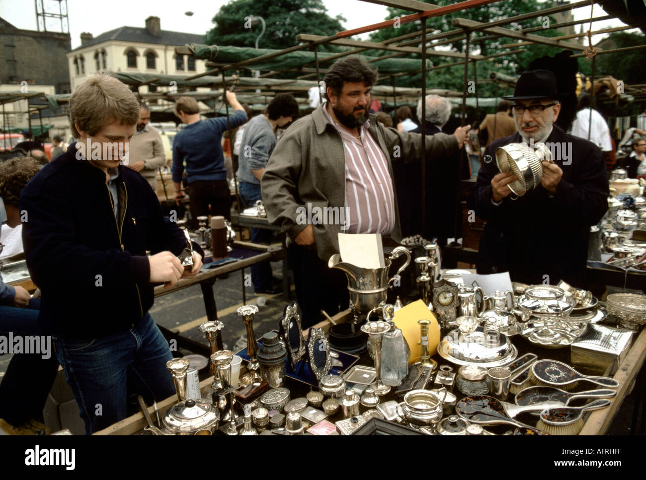 New Caledonian Market, Bermondsey Square Antiques Market south east ...