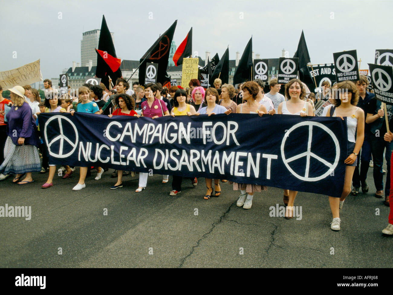 CND 1980s UK. Demonstration Campaign Nuclear Disarmament London to Hyde ... CND 1980s UK. Demonstration Campaign Nuclear Disarmament London to Hyde ...