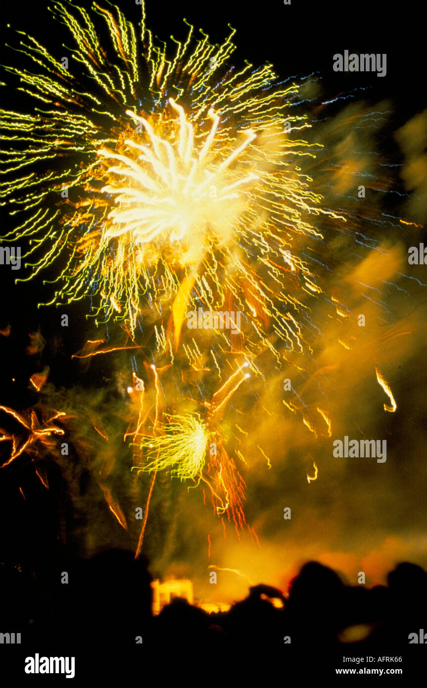 Firework display london hi-res stock photography and images - Alamy