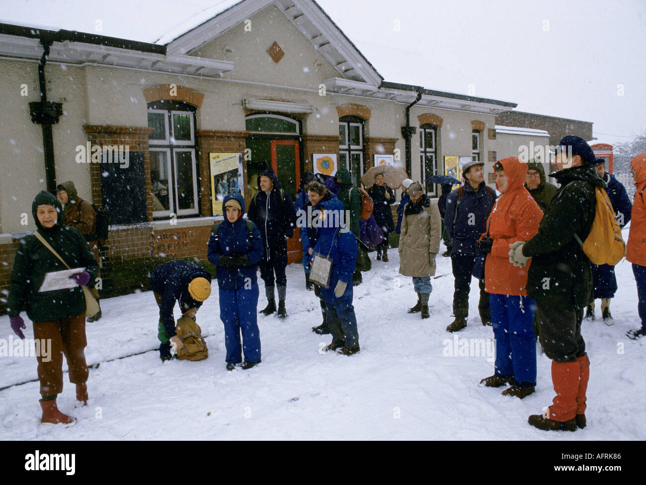 Merstham station station hi-res stock photography and images - Alamy