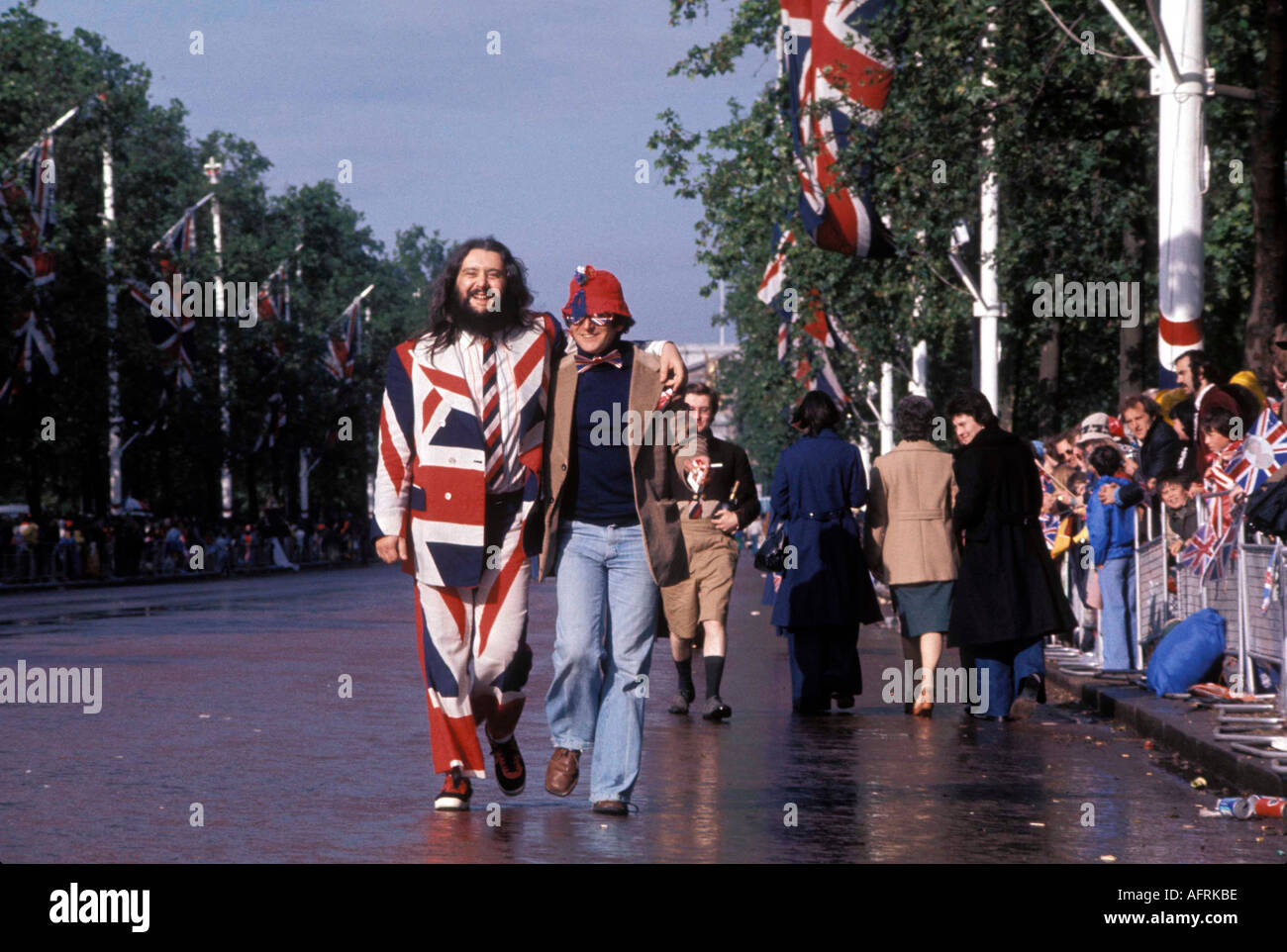 Silver jubilee 1977 hi-res stock photography and images - Alamy