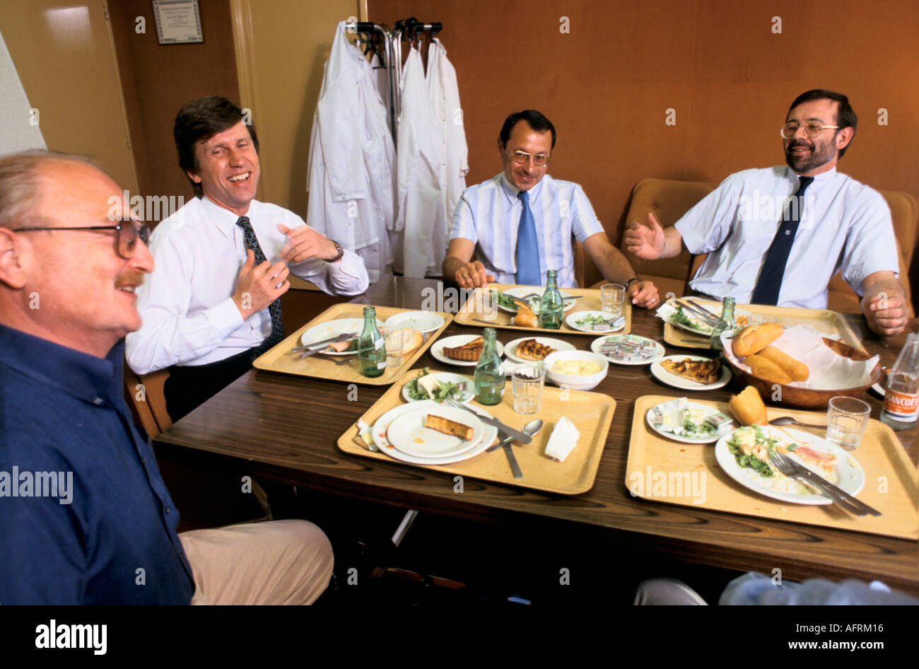 Workers eating in the factory hi-res stock photography and images - Alamy