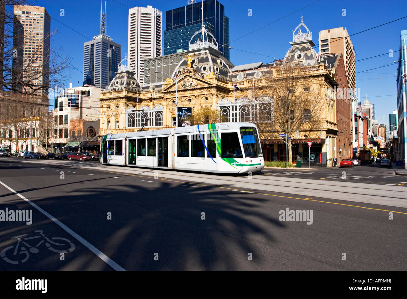 Melbourne Cityscape / A Melbourne Tram commutes along Spring Street in ...