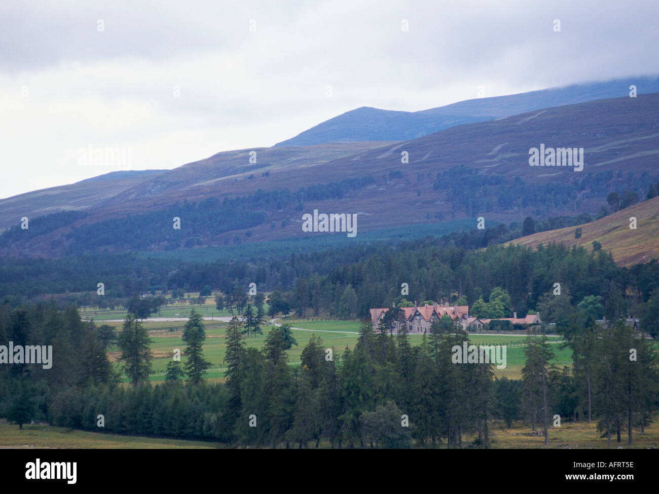 MAR LODGE ESTATE NATIONAL TRUST BREMAR SCOTLAND PHOTO HOMER SYKES Stock ...