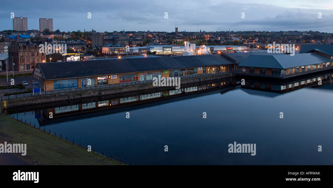 Dundee docks hi-res stock photography and images - Alamy