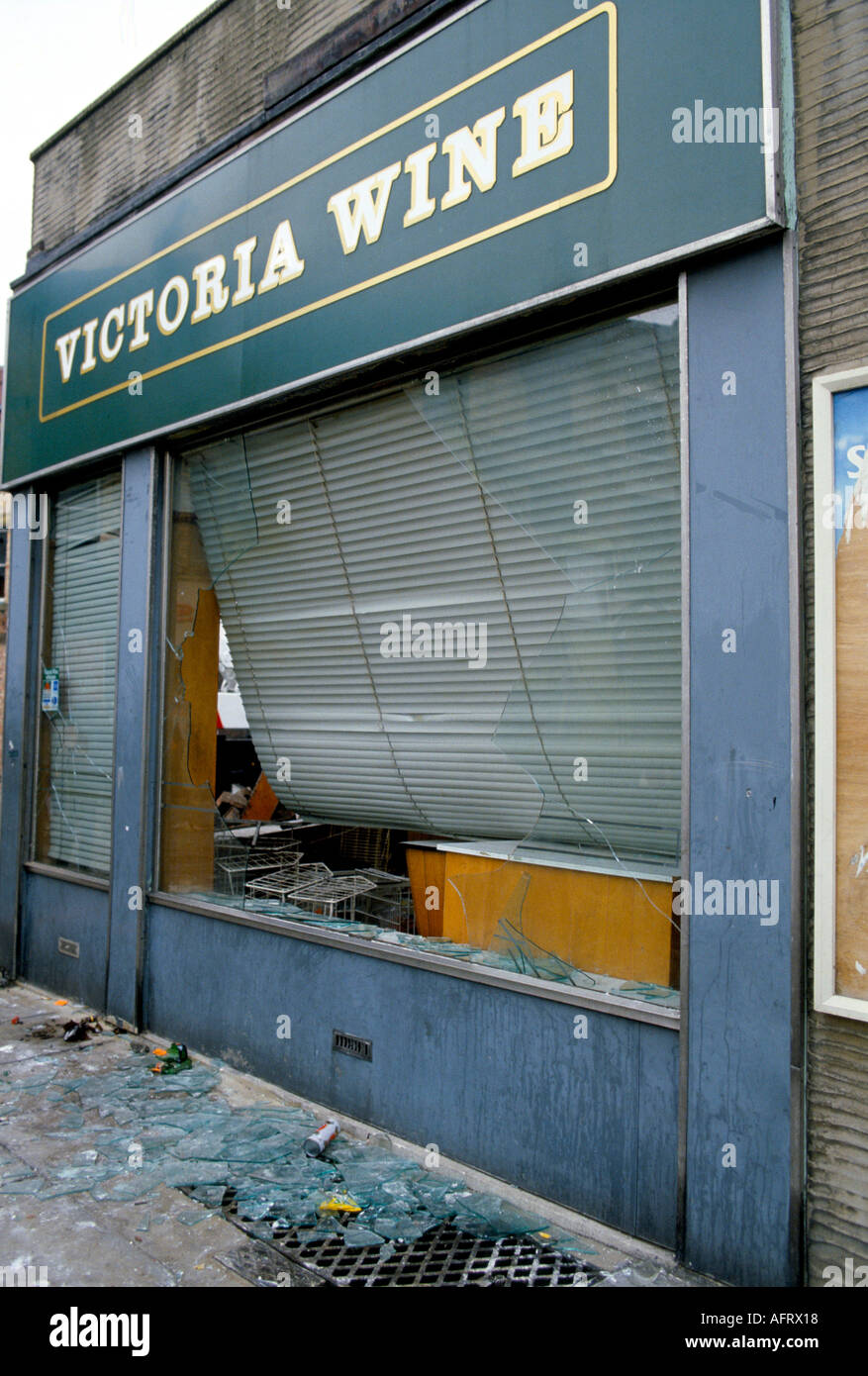 Toxteth Riot, UK 1981 A looted Victoria Wine shop smashed in glass ...