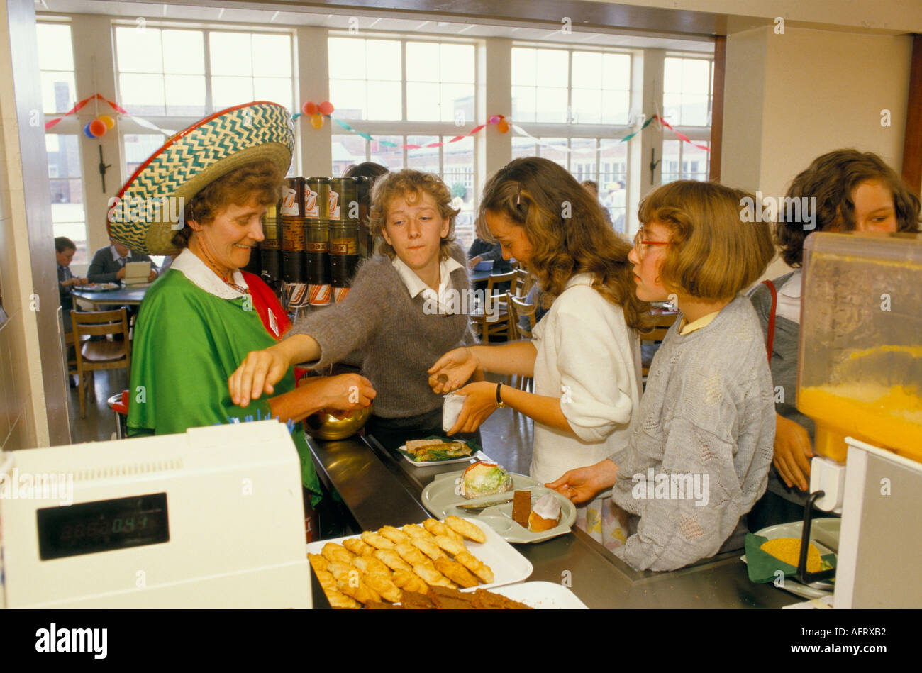 School dinner uk 1990s High Resolution Stock Photography and Images - Alamy