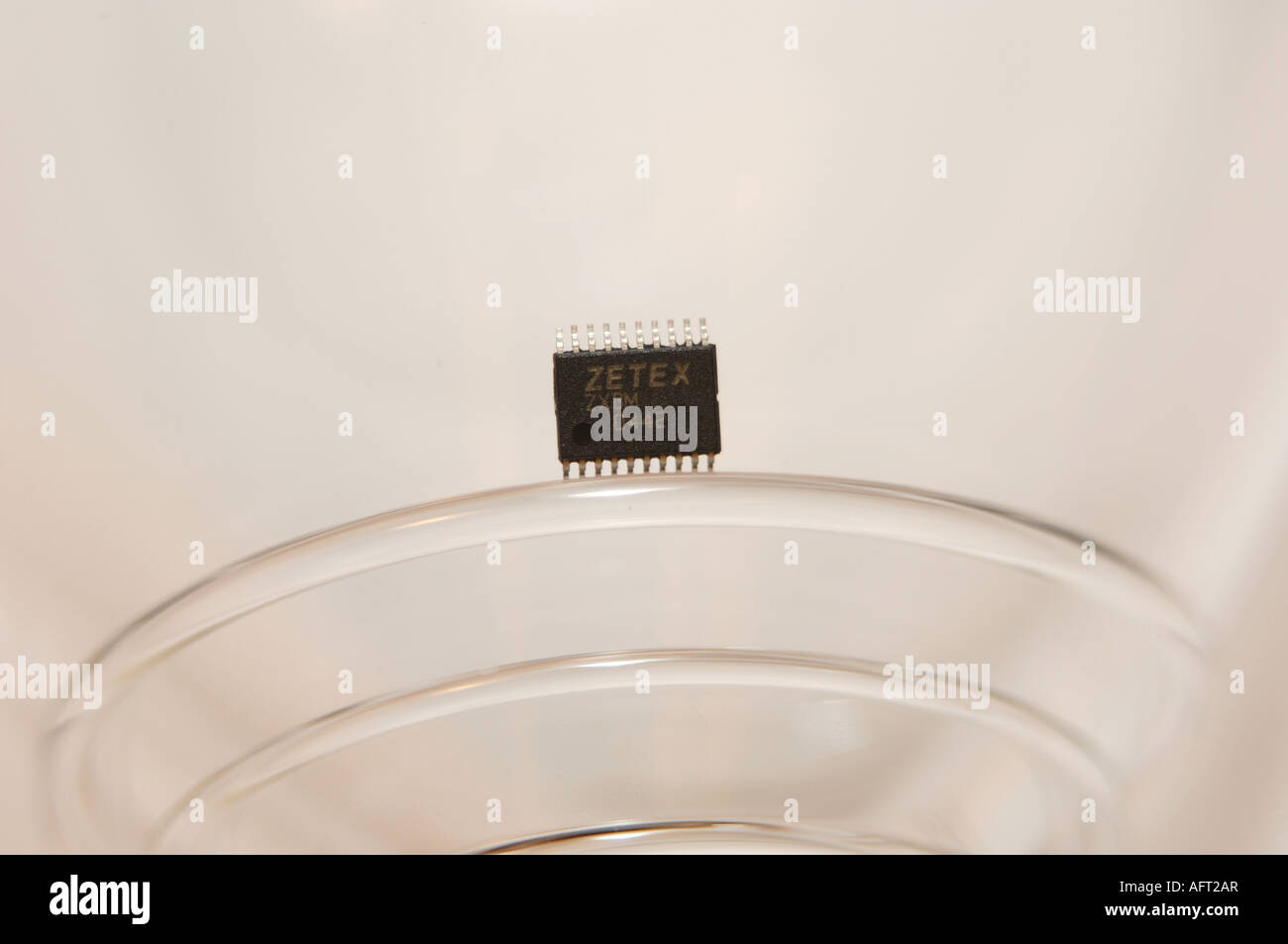 Semiconductor packaging hi-res stock photography and images - Alamy