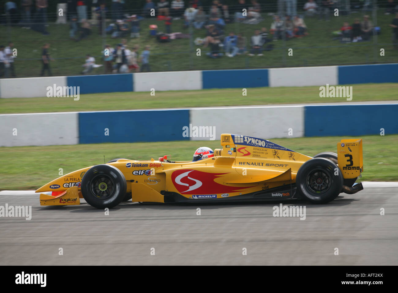 Renault World Series Castle Donnington with a Formula 2 racing car ...