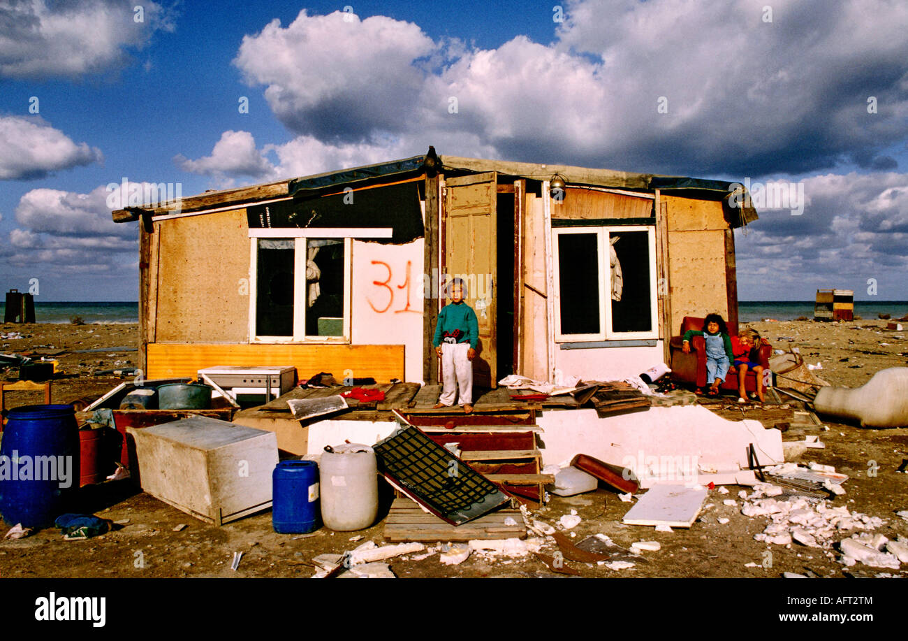 Rom people gypsy High Resolution Stock Photography and Images - Alamy